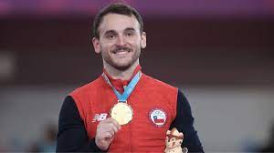 Tomás González: "Asumirme no fue un proceso fácil. Al final uno crece ...